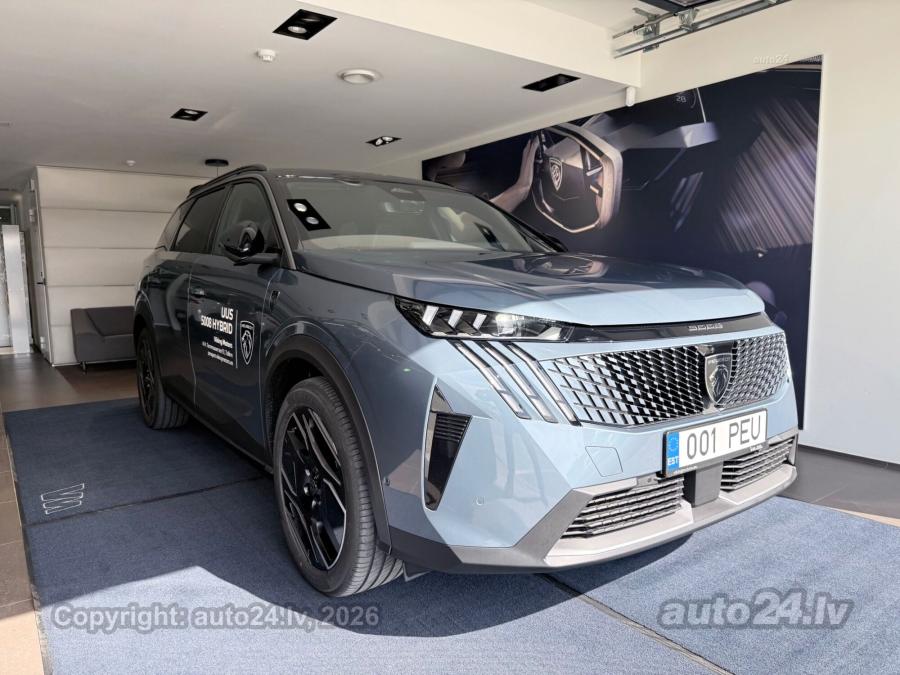 Zils Peugeot 5008 2026 Tallina, ar dzinēja tilpumu 1.60 L un nobraukumu 7 tūkst. km par 45900 €, foto 1 vietnē AUTOMOTO.COM.LV