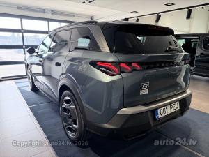 Zils Peugeot 5008 2026 Tallina, ar dzinēja tilpumu 1.60 L un nobraukumu 7 tūkst. km par 45900 €, foto 6 vietnē AUTOMOTO.COM.LV