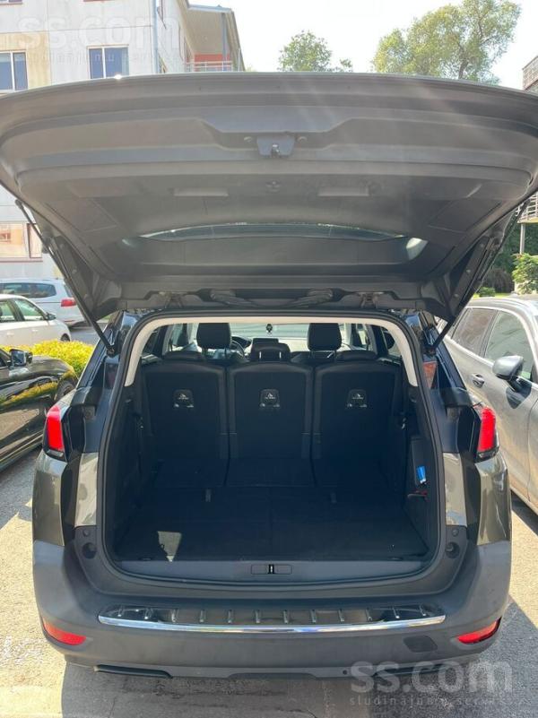 Brūns Peugeot 5008 2018 Rīga, ar dzinēja tilpumu 1.60 L un nobraukumu 118 tūkst. km par 14290 €, foto 10 vietnē AUTOMOTO.COM.LV