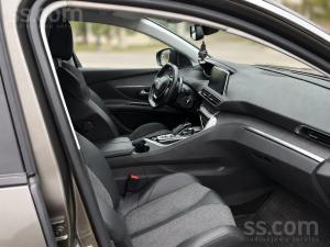 Коричневый Пежо 5008 2018 в Рига, объемом двигателя 1.60 л и пробегом 119 тыс. км за 14290 €, фото 8 на AUTOMOTO.COM.LV