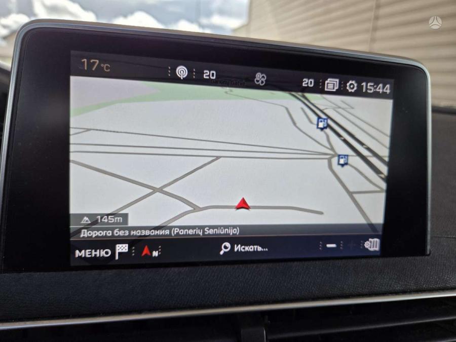 Brown Peugeot 5008 2019 in Vilnius, with an engine capacity of 1.50 L and mileage of 193 thousand km for 12500 €, photo 17 on AUTOMOTO.COM.LV