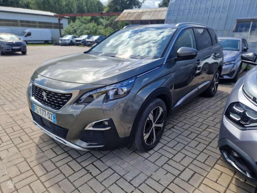 Brūns Peugeot 5008 2019 Kauņa, ar dzinēja tilpumu 1.20 L un nobraukumu 128 tūkst. km par 11800 €, foto 1 vietnē AUTOMOTO.COM.LV