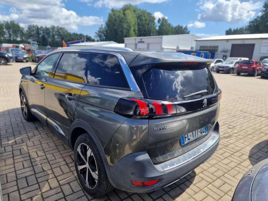 Brūns Peugeot 5008 2019 Kauņa, ar dzinēja tilpumu 1.20 L un nobraukumu 128 tūkst. km par 11800 €, foto 4 vietnē AUTOMOTO.COM.LV