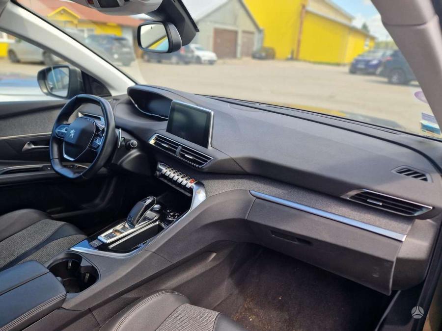 Brūns Peugeot 5008 2019 Kauņa, ar dzinēja tilpumu 1.20 L un nobraukumu 128 tūkst. km par 11800 €, foto 6 vietnē AUTOMOTO.COM.LV
