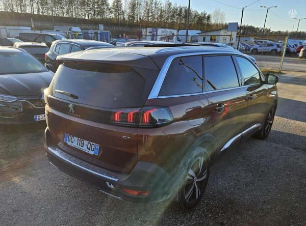Brown Peugeot 5008 2021 in Vilnius, with an engine capacity of 1.50 L and mileage of 137 thousand km for 18755 €, photo 5 on AUTOMOTO.COM.LV