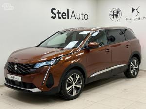 Brown Peugeot 5008 2021 in Vilnius, with an engine capacity of 1.50 L and mileage of 73 thousand km for 21990 €, photo 2 on AUTOMOTO.COM.LV