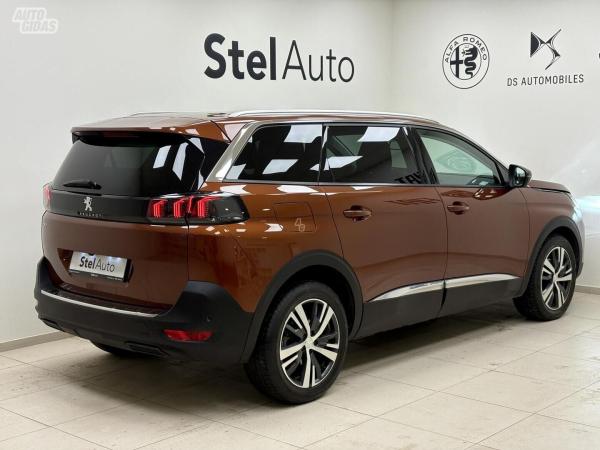 Brown Peugeot 5008 2021 in Vilnius, with an engine capacity of 1.50 L and mileage of 73 thousand km for 21990 €, photo 6 on AUTOMOTO.COM.LV