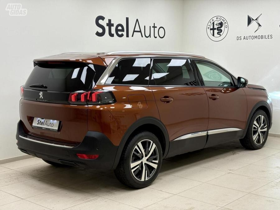 Brown Peugeot 5008 2021 in Vilnius, with an engine capacity of 1.50 L and mileage of 73 thousand km for 21990 €, photo 6 on AUTOMOTO.COM.LV