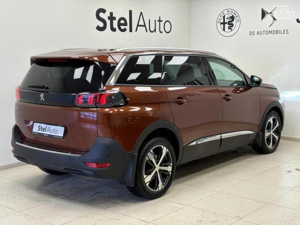 Brown Peugeot 5008 2021 in Vilnius, with an engine capacity of 1.50 L and mileage of 63 thousand km for 21790 €, photo 4 on AUTOMOTO.COM.LV