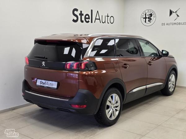 Brūns Peugeot 5008 2021 Viļņa, ar dzinēja tilpumu 1.20 L un nobraukumu 170 tūkst. km par 16500 €, foto 5 vietnē AUTOMOTO.COM.LV