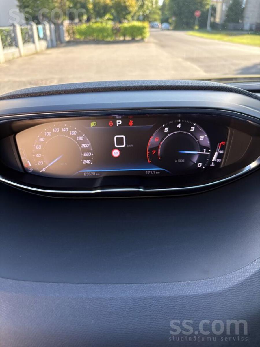 Brūns Peugeot 5008 2021 Rīga, ar dzinēja tilpumu 1.20 L un nobraukumu 63 tūkst. km par 16200 €, foto 12 vietnē AUTOMOTO.COM.LV