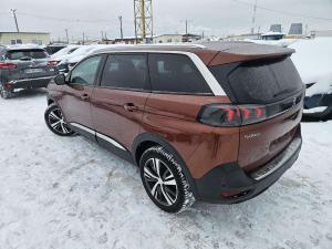 Brūns Peugeot 5008 2022 Viļņa, ar dzinēja tilpumu 1.20 L un nobraukumu 166 tūkst. km par 15609 €, foto 7 vietnē AUTOMOTO.COM.LV