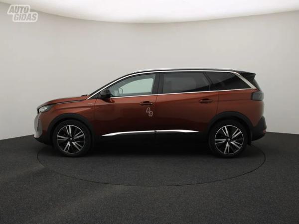 Brūns Peugeot 5008 2022 Viļņa, ar dzinēja tilpumu 1.50 L un nobraukumu 50 tūkst. km par 24999 €, foto 6 vietnē AUTOMOTO.COM.LV