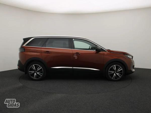 Brūns Peugeot 5008 2022 Viļņa, ar dzinēja tilpumu 1.50 L un nobraukumu 50 tūkst. km par 24999 €, foto 9 vietnē AUTOMOTO.COM.LV