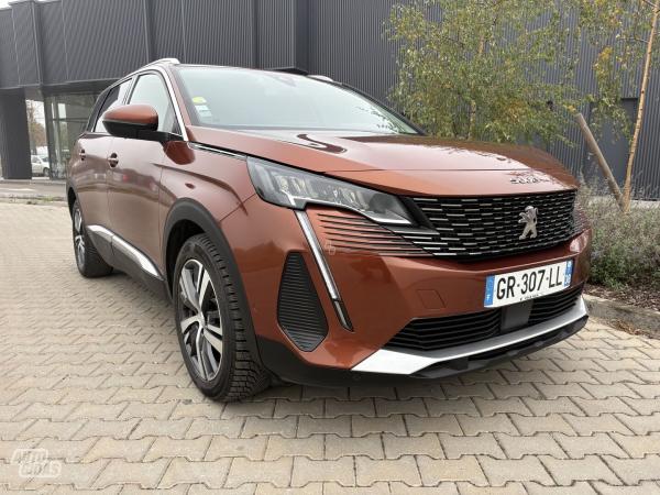 Peugeot 5008 2022 Kauņa vietnē Brūns Peugeot 5008 2022 Kauņa, ar dzinēja tilpumu 1.50 L un nobraukumu 250 tūkst. km par 15300 €, foto 3 vietnē AUTOMOTO.COM.LV