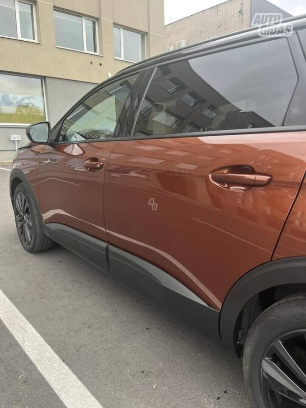 Brown Peugeot 5008 2023 in Kaunas, with an engine capacity of 1.50 L and mileage of 110 thousand km for 29000 €, photo 3 on AUTOMOTO.COM.LV