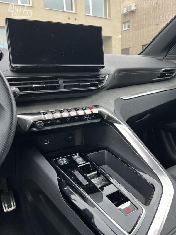 Brūns Peugeot 5008 2023 Kauņa, ar dzinēja tilpumu 1.50 L un nobraukumu 110 tūkst. km par 25000 €, foto 11 vietnē AUTOMOTO.COM.LV