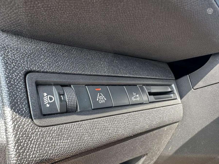 Brūns Peugeot 5008 2023 Viļņa, ar dzinēja tilpumu 1.20 L un nobraukumu 159 tūkst. km par 16636 €, foto 21 vietnē AUTOMOTO.COM.LV