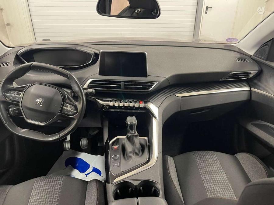 Brown Peugeot 5008 2023 in Marijampole, with an engine capacity of 1.20 L and mileage of 140 thousand km for 13104 €, photo 9 on AUTOMOTO.COM.LV