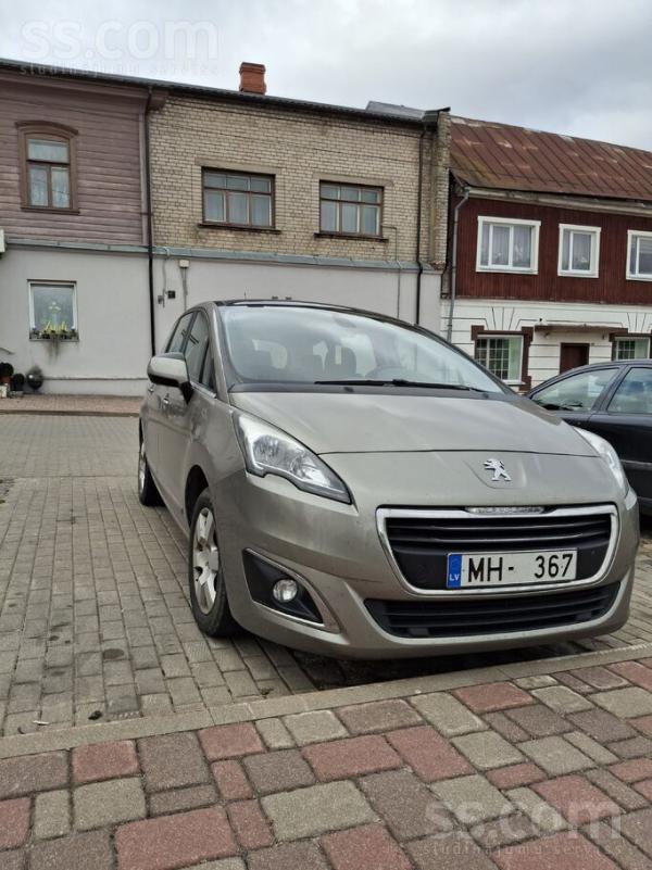 Brown Peugeot 5008 2016 in Rezekne, with an engine capacity of 1.60 L and mileage of 295 thousand km for 5500 €, photo 4 on AUTOMOTO.COM.LV