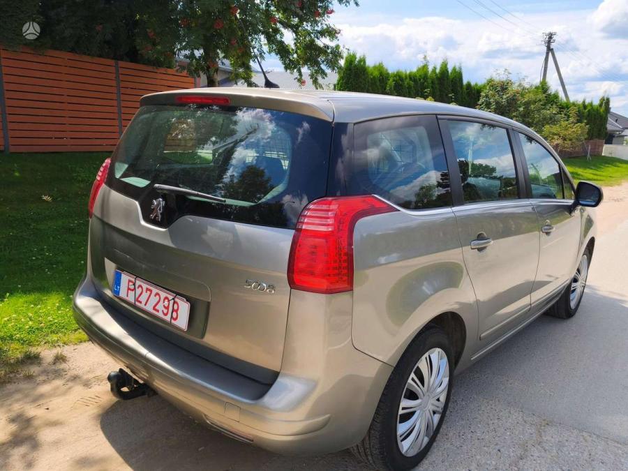 Коричневый Пежо 5008 2010 в Каунас, объемом двигателя 1.60 л и пробегом 170 тыс. км за 2400 €, фото 9 на AUTOMOTO.COM.LV
