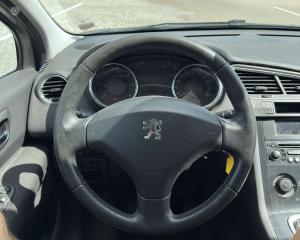 Brūns Peugeot 5008 2010 Tauragė, ar dzinēja tilpumu 1.60 L un nobraukumu 340 tūkst. km par 2900 €, foto 9 vietnē AUTOMOTO.COM.LV