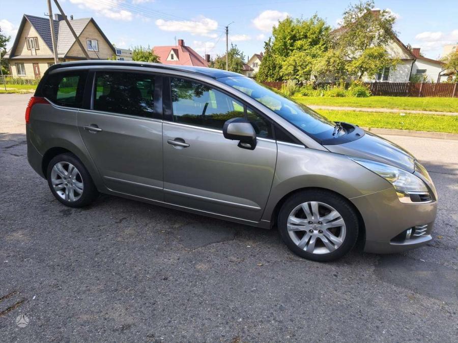 Brūns Peugeot 5008 2010 Panevēža, ar dzinēja tilpumu 1.56 L un nobraukumu 277 tūkst. km par 3200 €, foto 10 vietnē AUTOMOTO.COM.LV