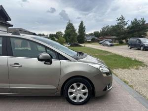 Brown Peugeot 5008 2011 in Siauliai, with an engine capacity of 1.60 L and mileage of 163 thousand km for 3850 €, photo 5 on AUTOMOTO.COM.LV