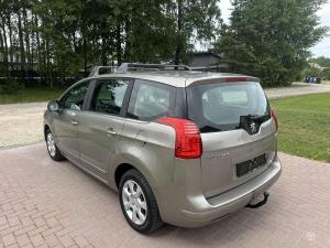 Brown Peugeot 5008 2011 in Siauliai, with an engine capacity of 1.60 L and mileage of 163 thousand km for 3850 €, photo 9 on AUTOMOTO.COM.LV