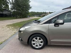 Brown Peugeot 5008 2011 in Siauliai, with an engine capacity of 1.60 L and mileage of 163 thousand km for 3850 €, photo 12 on AUTOMOTO.COM.LV