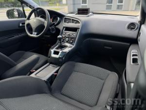Brūns Peugeot 5008 2011 Jūrmala, ar dzinēja tilpumu 1.60 L un nobraukumu 202 tūkst. km par 3890 €, foto 7 vietnē AUTOMOTO.COM.LV