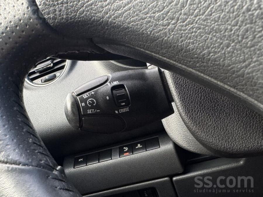 Brūns Peugeot 5008 2011 Jūrmala, ar dzinēja tilpumu 1.60 L un nobraukumu 202 tūkst. km par 3890 €, foto 17 vietnē AUTOMOTO.COM.LV