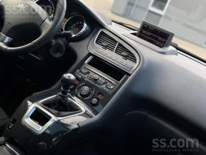 Brūns Peugeot 5008 2011 Jūrmala, ar dzinēja tilpumu 1.60 L un nobraukumu 202 tūkst. km par 3890 €, foto 22 vietnē AUTOMOTO.COM.LV