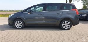Brown Peugeot 5008 2012 in Kedainiai, with an engine capacity of 1.60 L and mileage of 205 thousand km for 4400 €, photo 7 on AUTOMOTO.COM.LV