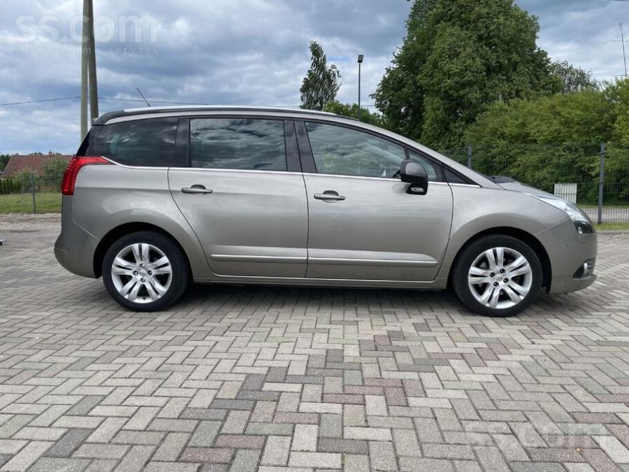 Brūns Peugeot 5008 2012 Ogre, ar dzinēja tilpumu 1.60 L un nobraukumu 0 tūkst. km par 5470 €, foto 6 vietnē AUTOMOTO.COM.LV