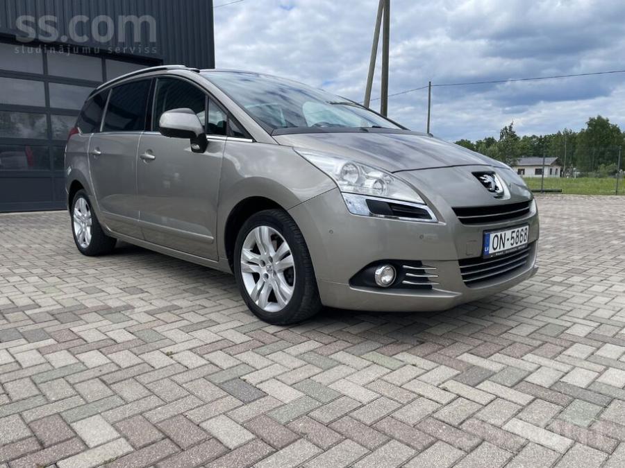 Brūns Peugeot 5008 2012 Ogre, ar dzinēja tilpumu 1.60 L un nobraukumu 0 tūkst. km par 5470 €, foto 7 vietnē AUTOMOTO.COM.LV