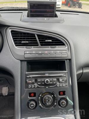 Brūns Peugeot 5008 2012 Ogre, ar dzinēja tilpumu 1.60 L un nobraukumu 0 tūkst. km par 5470 €, foto 14 vietnē AUTOMOTO.COM.LV