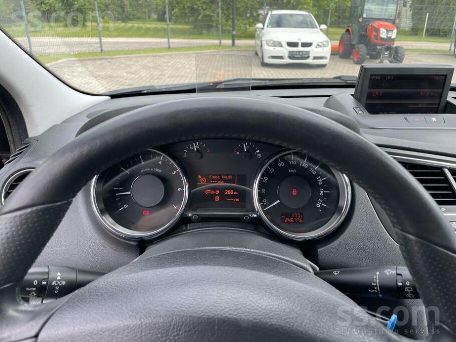 Brūns Peugeot 5008 2012 Ogre, ar dzinēja tilpumu 1.60 L un nobraukumu 0 tūkst. km par 5470 €, foto 15 vietnē AUTOMOTO.COM.LV