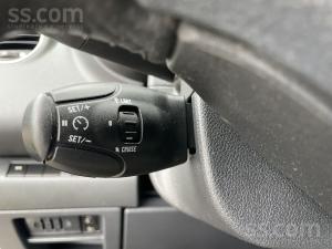 Brūns Peugeot 5008 2012 Ogre, ar dzinēja tilpumu 1.60 L un nobraukumu 0 tūkst. km par 5470 €, foto 17 vietnē AUTOMOTO.COM.LV
