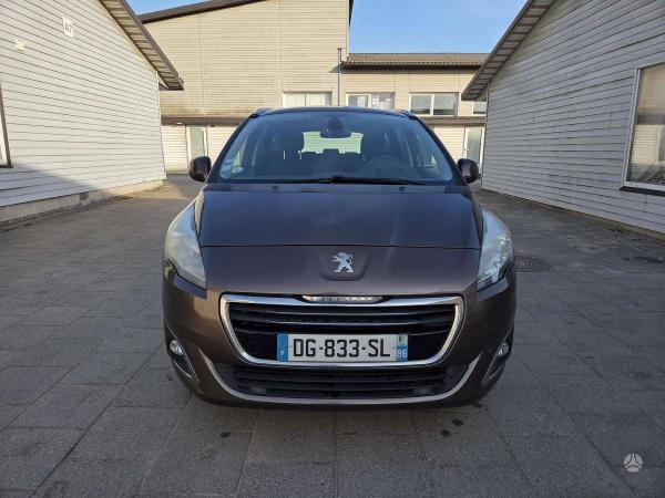 Brūns Peugeot 5008 2014 Viļņa, ar dzinēja tilpumu 1.56 L un nobraukumu 179 tūkst. km par 6000 €, foto 2 vietnē AUTOMOTO.COM.LV