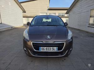 Brūns Peugeot 5008 2014 Viļņa, ar dzinēja tilpumu 1.56 L un nobraukumu 179 tūkst. km par 6000 €, foto 3 vietnē AUTOMOTO.COM.LV