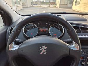 Brūns Peugeot 5008 2014 Viļņa, ar dzinēja tilpumu 1.56 L un nobraukumu 179 tūkst. km par 6000 €, foto 16 vietnē AUTOMOTO.COM.LV