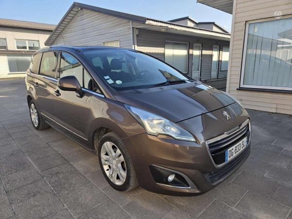Brūns Peugeot 5008 2014 Viļņa, ar dzinēja tilpumu 1.56 L un nobraukumu 179 tūkst. km par 6100 €, foto 3 vietnē AUTOMOTO.COM.LV