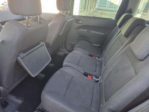 Brūns Peugeot 5008 2014 Viļņa, ar dzinēja tilpumu 1.56 L un nobraukumu 179 tūkst. km par 6100 €, foto 19 vietnē AUTOMOTO.COM.LV