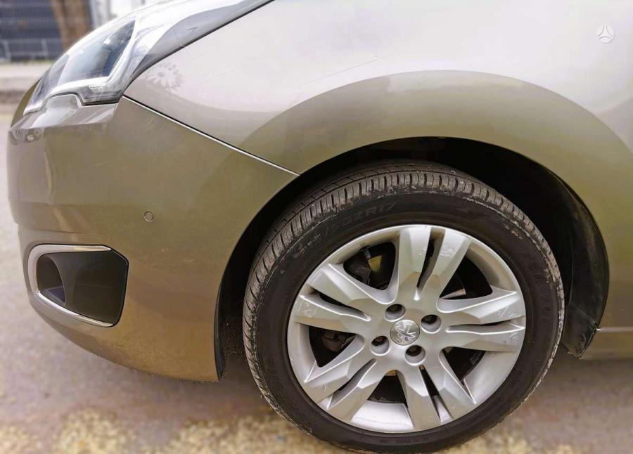 Brūns Peugeot 5008 2015 Kauņa, ar dzinēja tilpumu 2.00 L un nobraukumu 260 tūkst. km par 4700 €, foto 10 vietnē AUTOMOTO.COM.LV