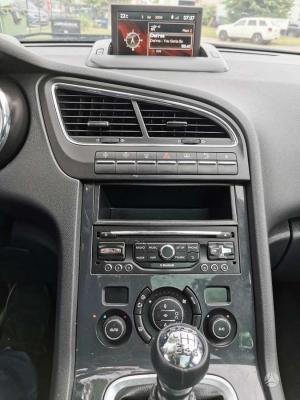 Brūns Peugeot 5008 2015 Kauņa, ar dzinēja tilpumu 2.00 L un nobraukumu 260 tūkst. km par 4700 €, foto 20 vietnē AUTOMOTO.COM.LV