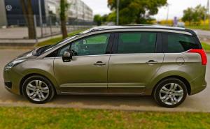 Brown Peugeot 5008 2015 in Kaunas, with an engine capacity of 2.00 L and mileage of 260 thousand km for 4700 €, photo 6 on AUTOMOTO.COM.LV