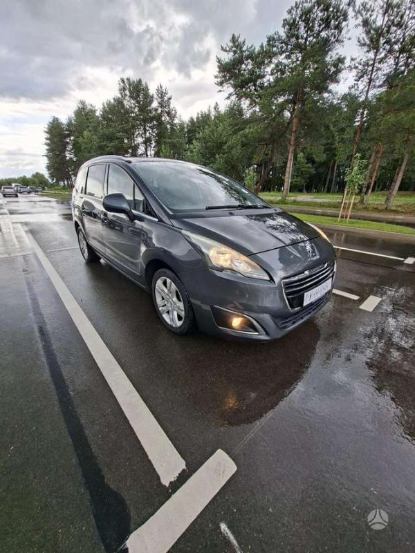 Brūns Peugeot 5008 2016 Utena, ar dzinēja tilpumu 1.56 L un nobraukumu 214 tūkst. km par 5800 €, foto 1 vietnē AUTOMOTO.COM.LV
