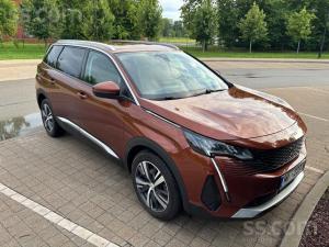 Brown Peugeot 5008 2021 in Jurmala, with an engine capacity of 1.50 L and mileage of 135 thousand km for 16700 €, photo 3 on AUTOMOTO.COM.LV