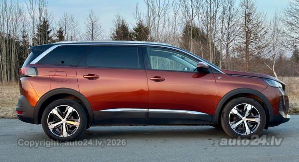 Brūns Peugeot 5008 2021 Tallina, ar dzinēja tilpumu 1.50 L un nobraukumu 178 tūkst. km par 18990 €, foto 10 vietnē AUTOMOTO.COM.LV